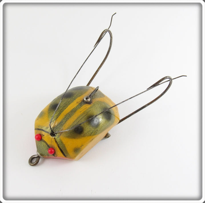 Vintage Creek Chub Bug Finish Weed Bug Lure 2800 For Sale | Tough Lures